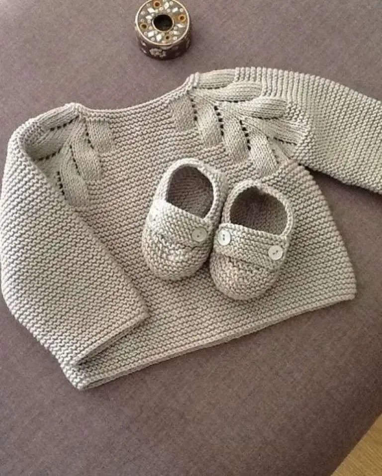 Ropa y accesorios tejidos que te harán lucir con estilo