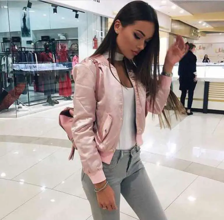 33+ Outfits Rosa de Moda para que luzcas Super Guapa
